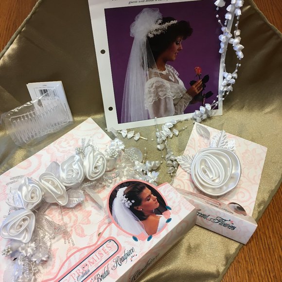 Lasting Promise | Accessories | Vintage Lasting Promise Satin Bridal ...